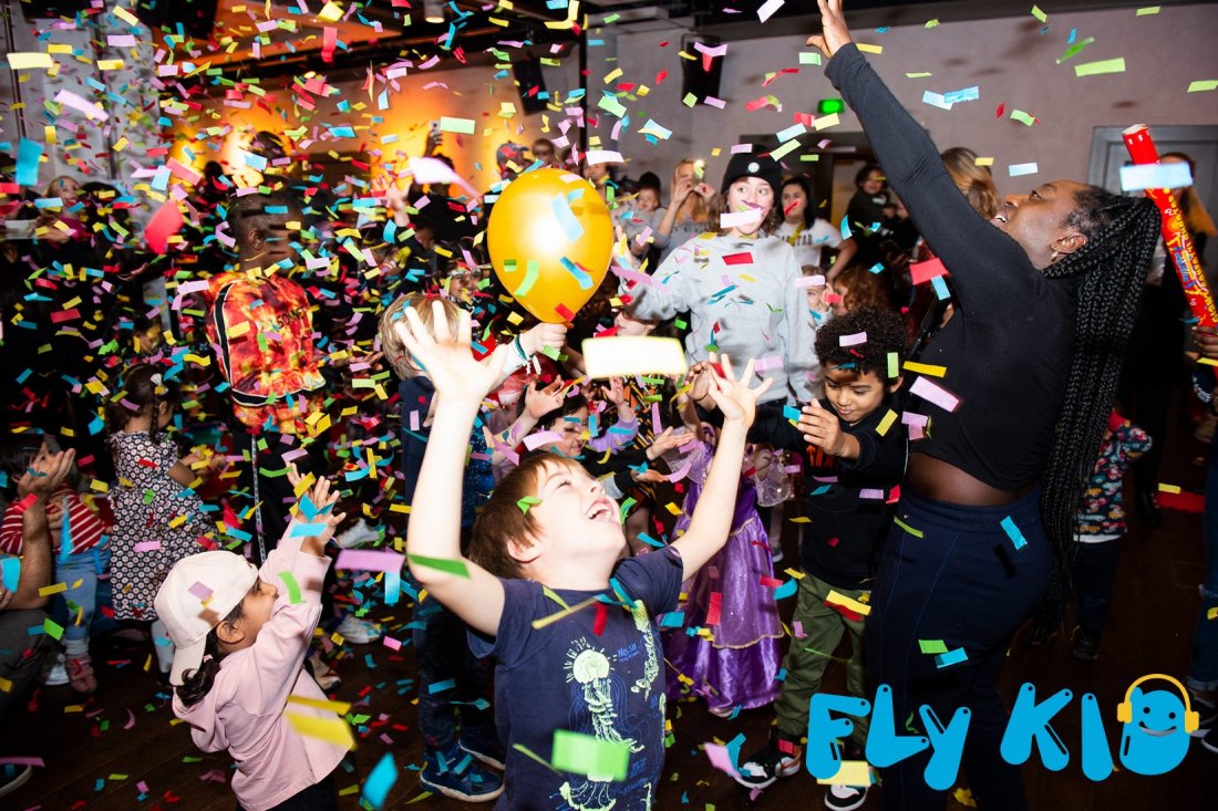 FLY-KID X FAMILY RNB & HIPHOP Tickets, Market Halls Oxford Street ...