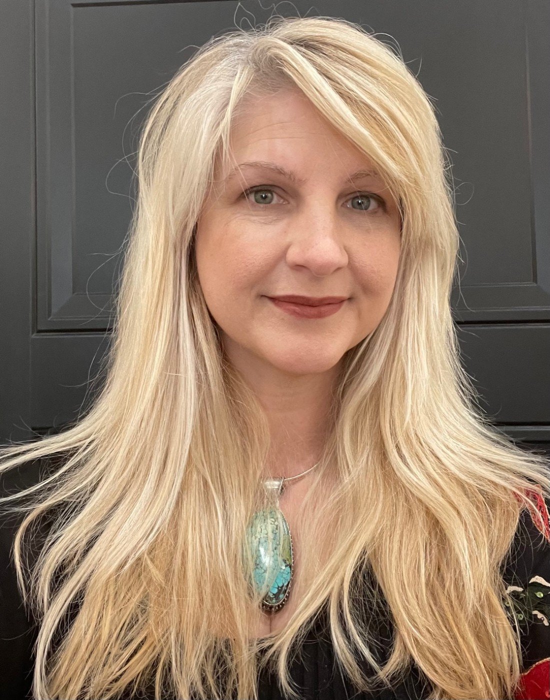 Pacesetter Paint and Sip April: Spring Flowers Tickets, Pacesetter Gallery, Flowood, 15 April 2023